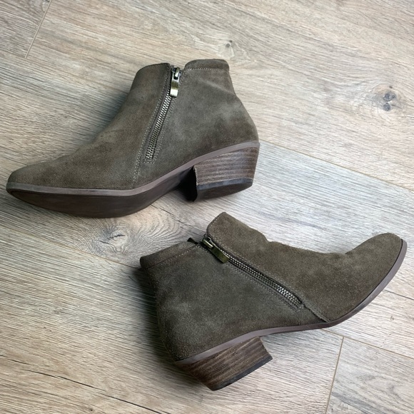 Italian Shoemakers | Shoes | Apri Gravity Tan Suede Ankle Boots By ...